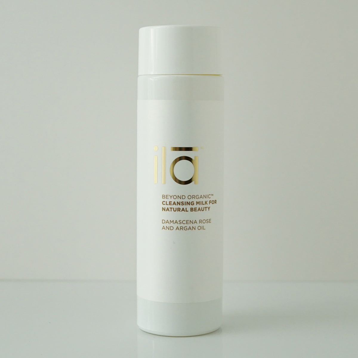 ila クレンジング ミルク 150ml– endear SPA TREATMENT SALON